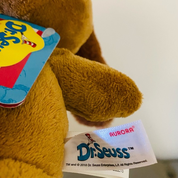 Dr. Seuss | Toys | Aurora Dr Seuss 85 Max Dood Plushie | Poshmark